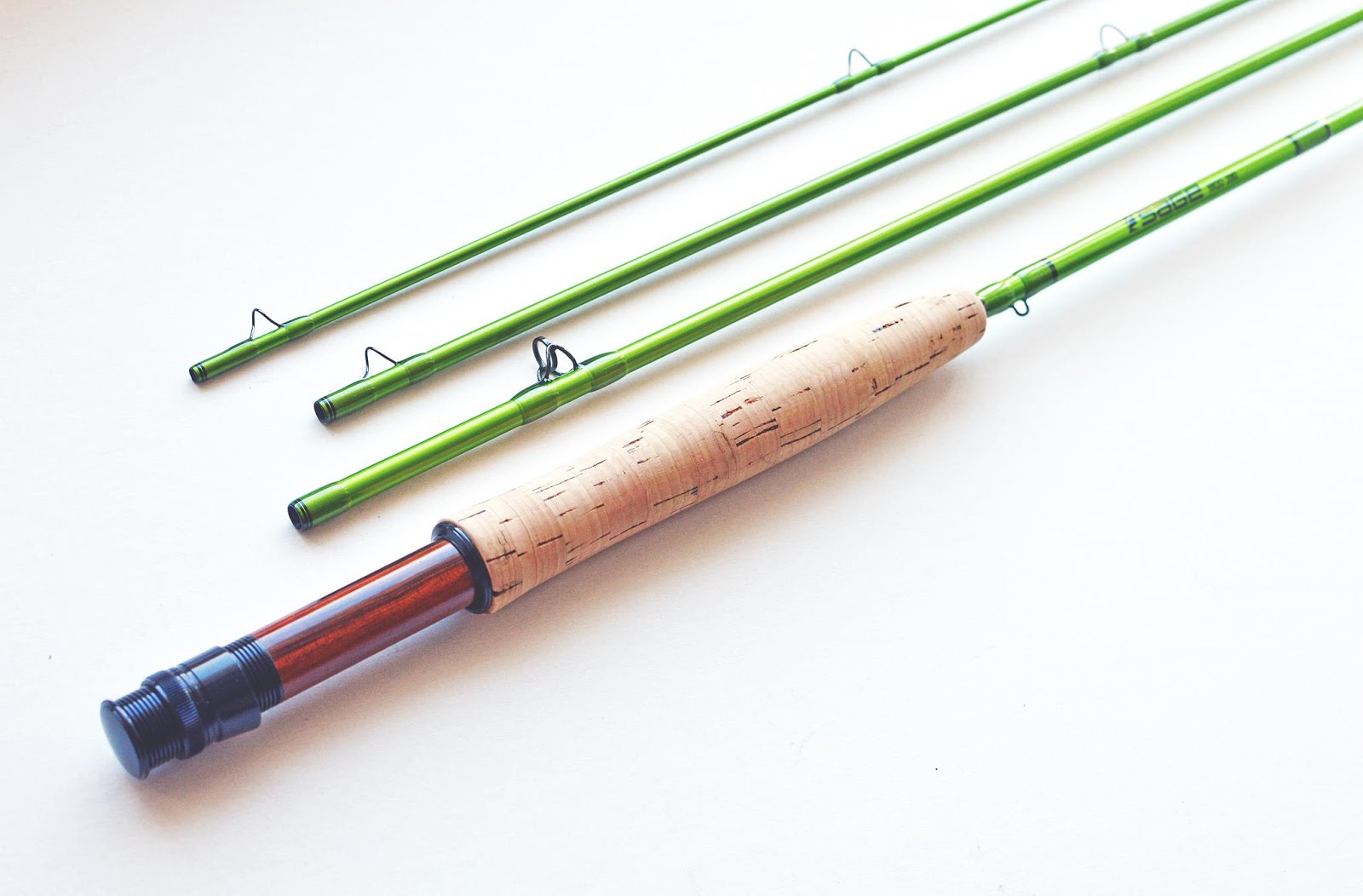 Handcrafted graphite and fiberglass fly rods: Sage Mod