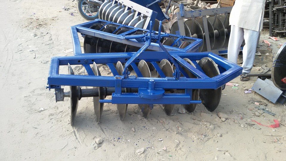 New Deluxe Agriculture Industries: Disc Harrow Mounted Type