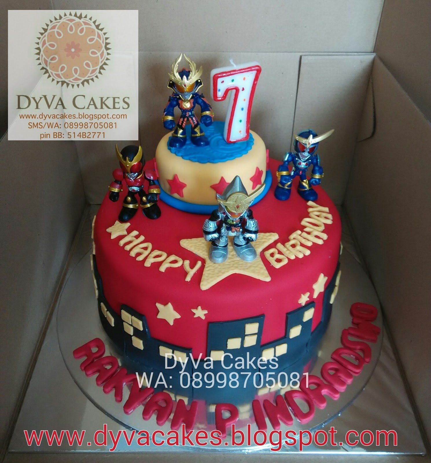 DyVa Cakes: Kamen Rider Birthday Cake