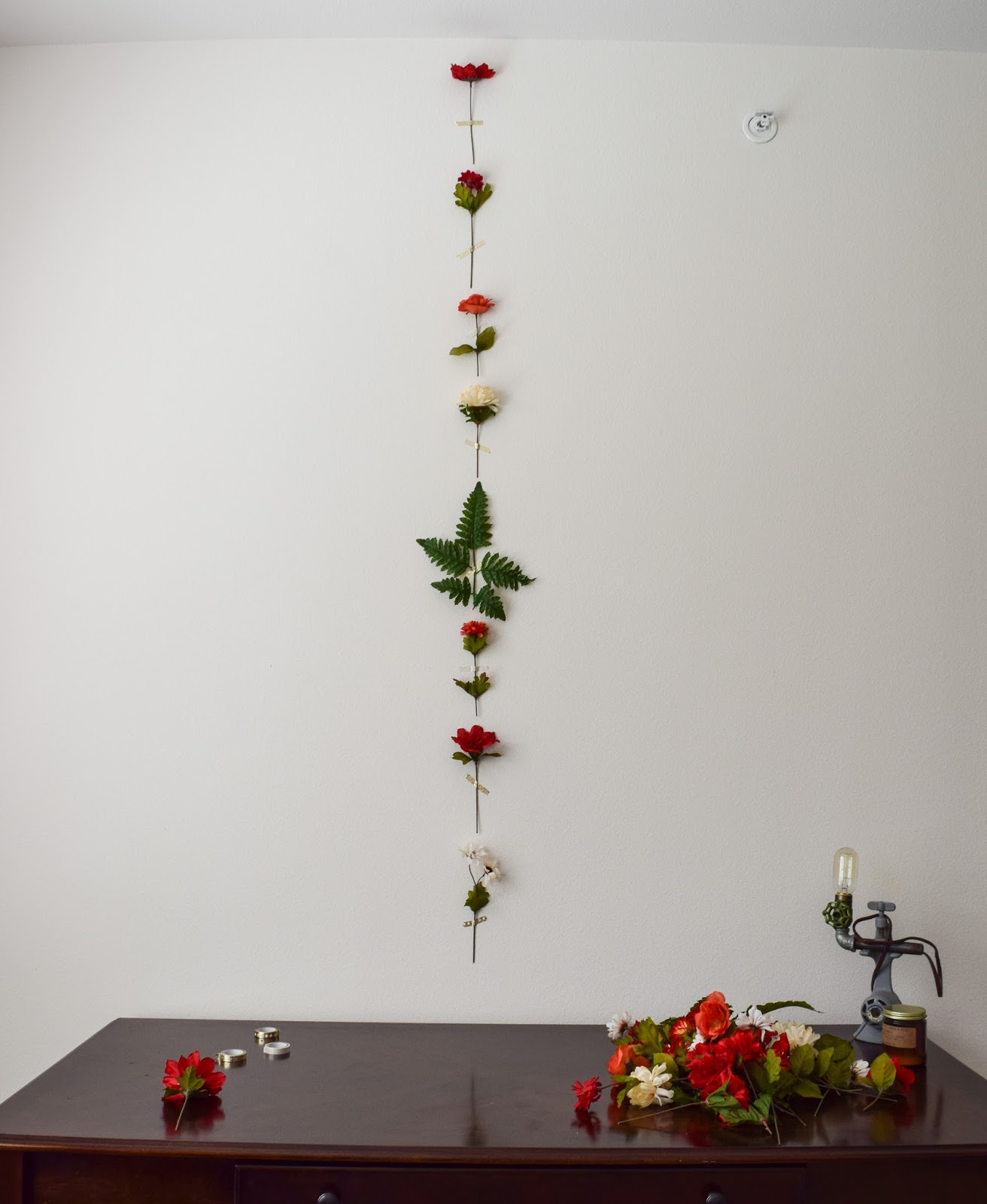 DIY flower wall | The Red Pencil Box