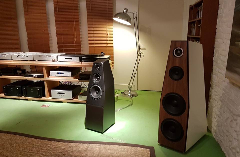 NEW KAISER ACOUSTICS FURIOSO SPEAKERS IN ACTION – Ultimate High-Fidelity