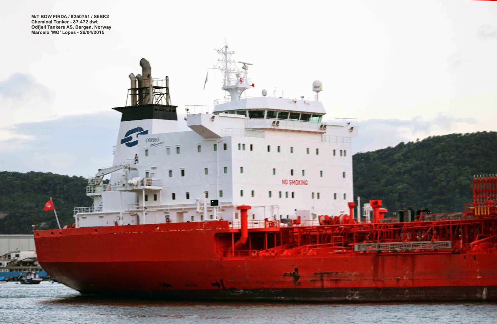 Santos Shiplovers: M/T Bow Firda / S6BK2 - Leaving Santos 26/04/2015