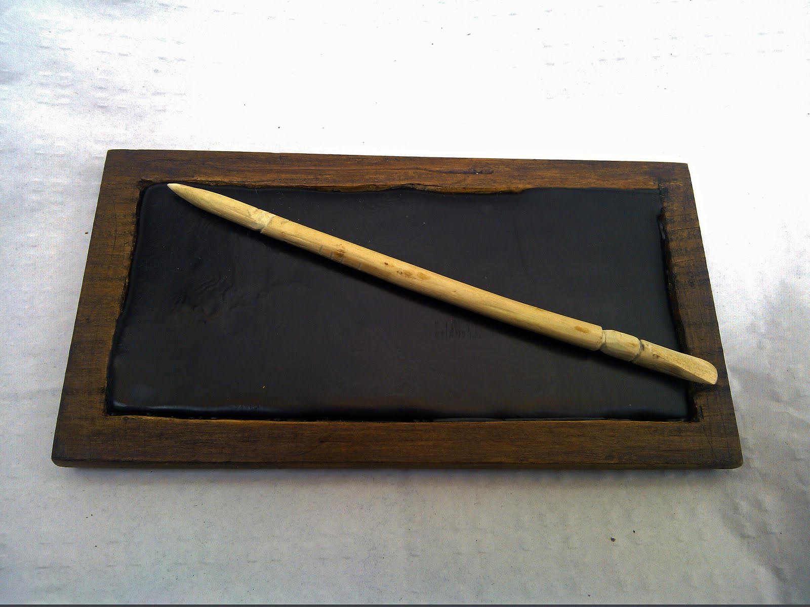 AVE EXOF: TABULA CERATA