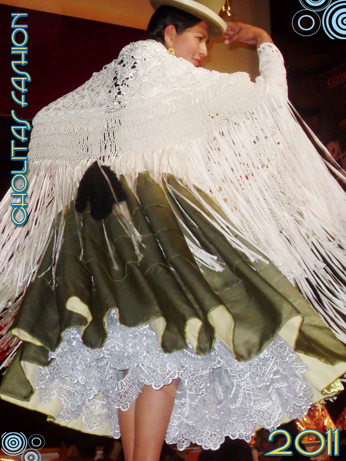 Catalogo de fotos Bolivia: Cholitas fashion