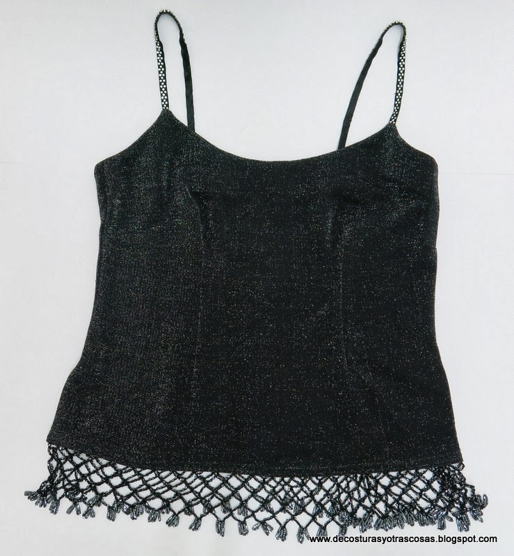De costuras y otras cosas: TOP PARA FIESTA EN LUREX Y PEDRERÍA