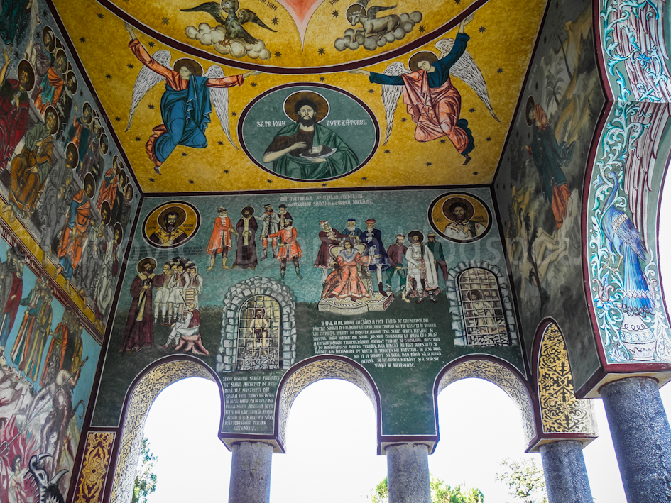 BAHNEA: L'EGLISE ORTHODOXE DE BAHNEA