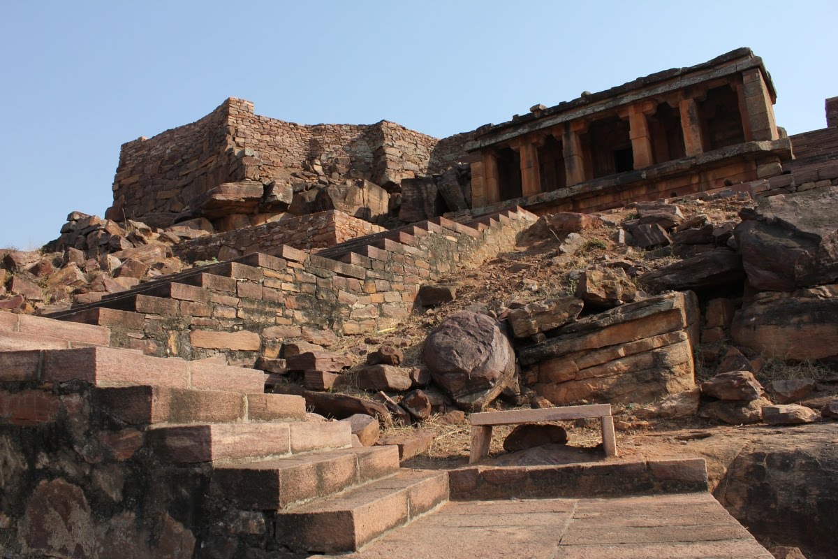 Journeys across Karnataka: Aihole Fort and Meguthi Temple