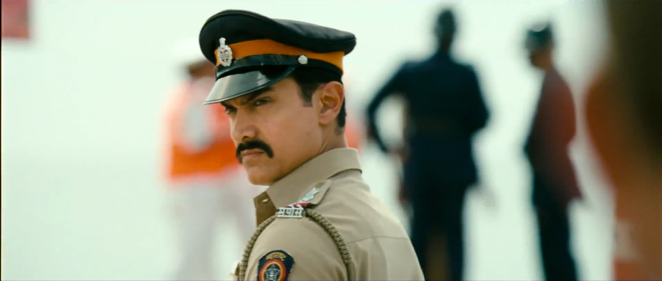 Talaash (THE ANSWER LIES WITHIN) Aamir Khan New film | HD Wallpapers of ...
