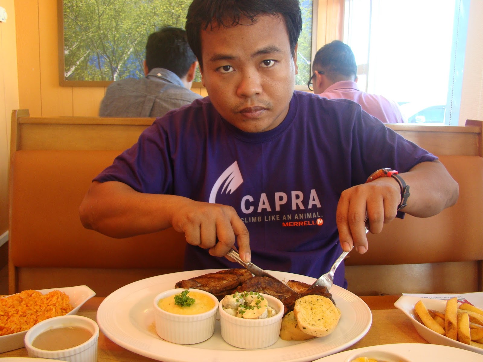 RACKS Paseo de Sta Rosa