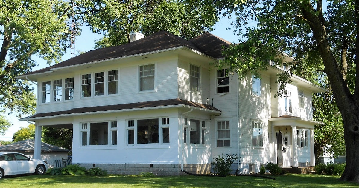 A tale of two Eikenberry houses