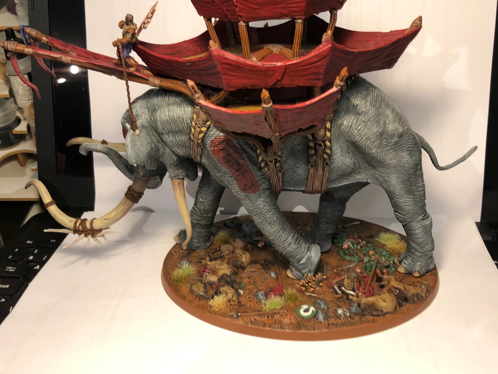 The Fellowship of the Miniatures: Mumak War leader