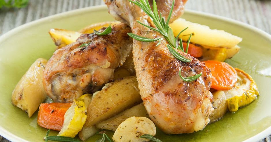 Poulet cuit dans un sac de cuisson au four
