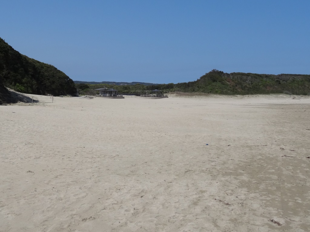 MikeHattsu Anime Journeys: Robotics Notes - Hamada Beach