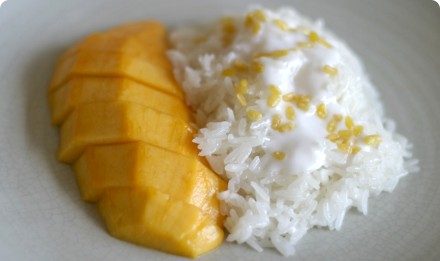 Locky's English Playground: Fruit: Thai Mango -- "Ma Muang"