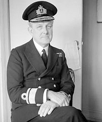 Christoph Roos: „Fleming: The Man Who Would Be Bond“