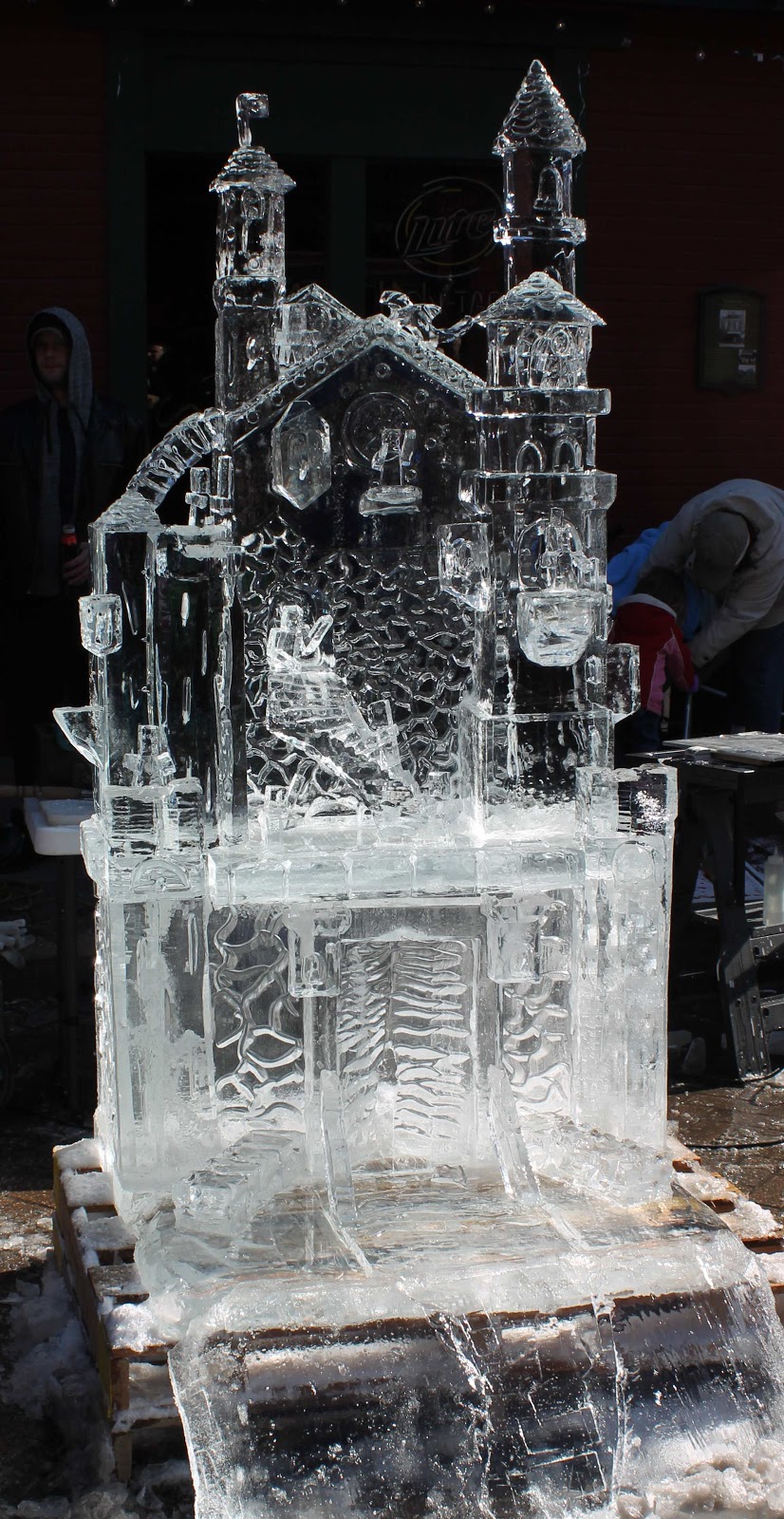 Holly Shanks Media: St. Charles Ice Carving Competition