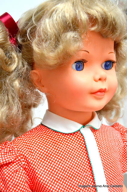 Ana Caldatto : Boneca Amiguinha