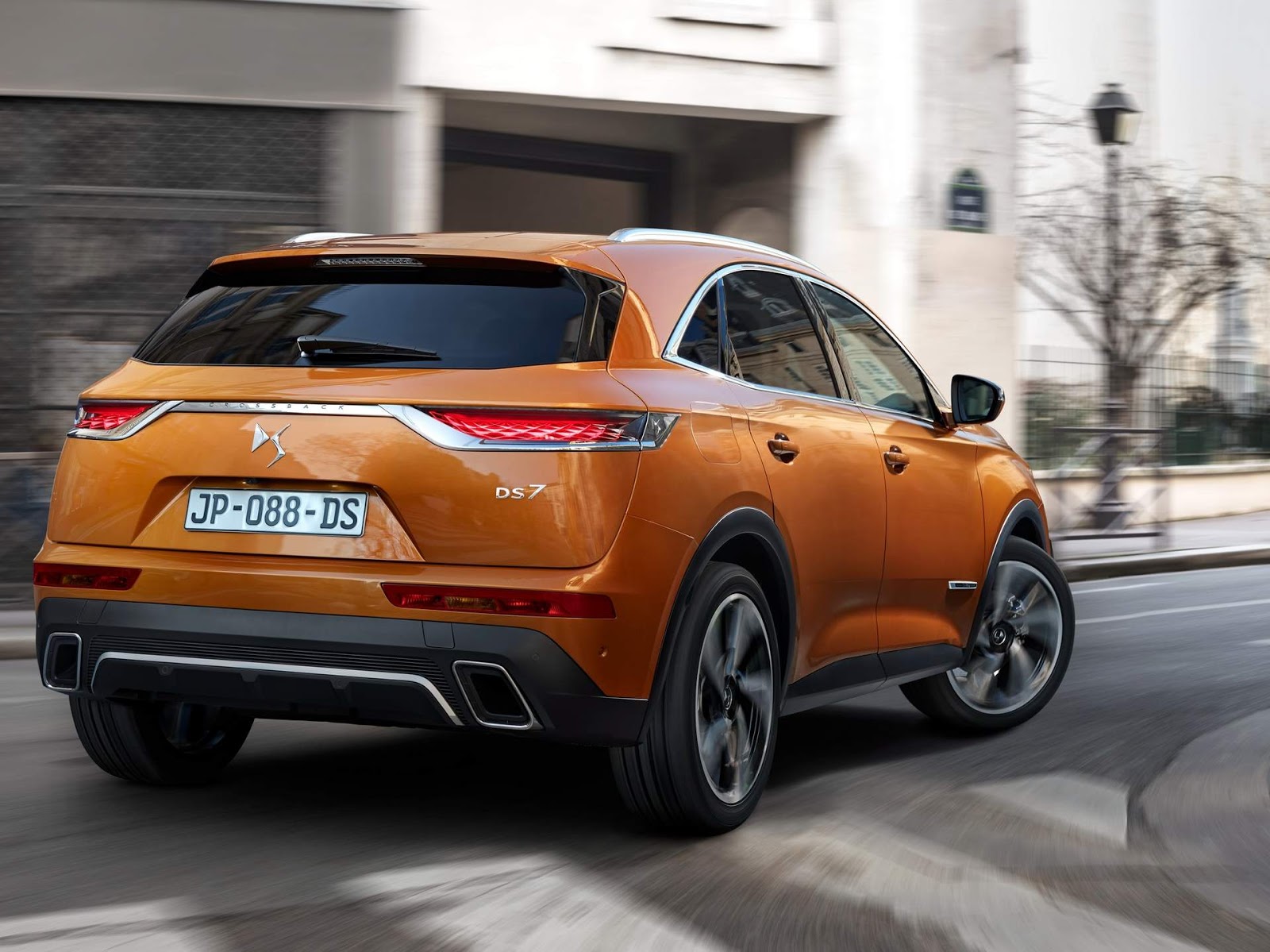DS 7 Crossback: SUV premium para competir com Audi Q3