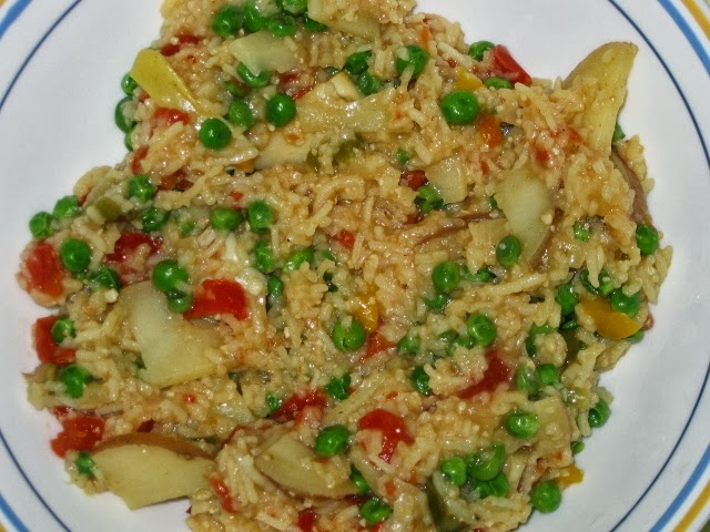 VeggieSue's Veggie Adventures: VeganMoFo Day 30 - Basque Paella