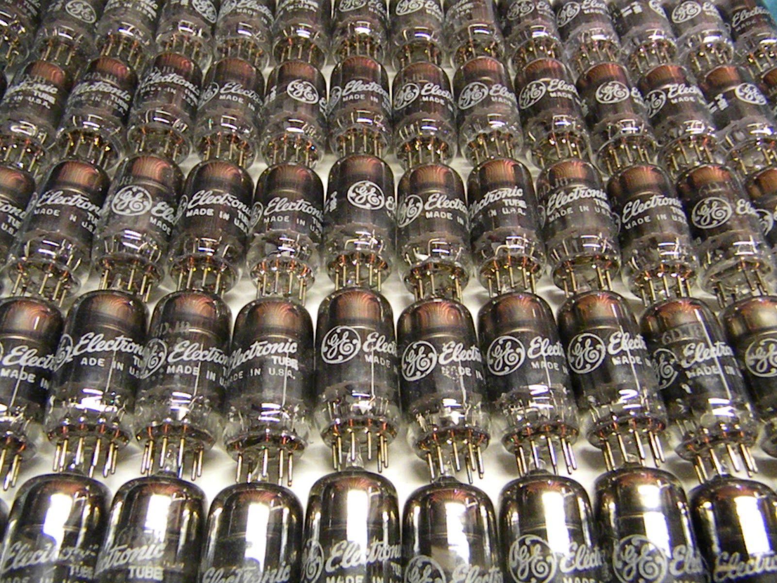 NOS Tube Store: General Electric 6DJ8 / ECC88