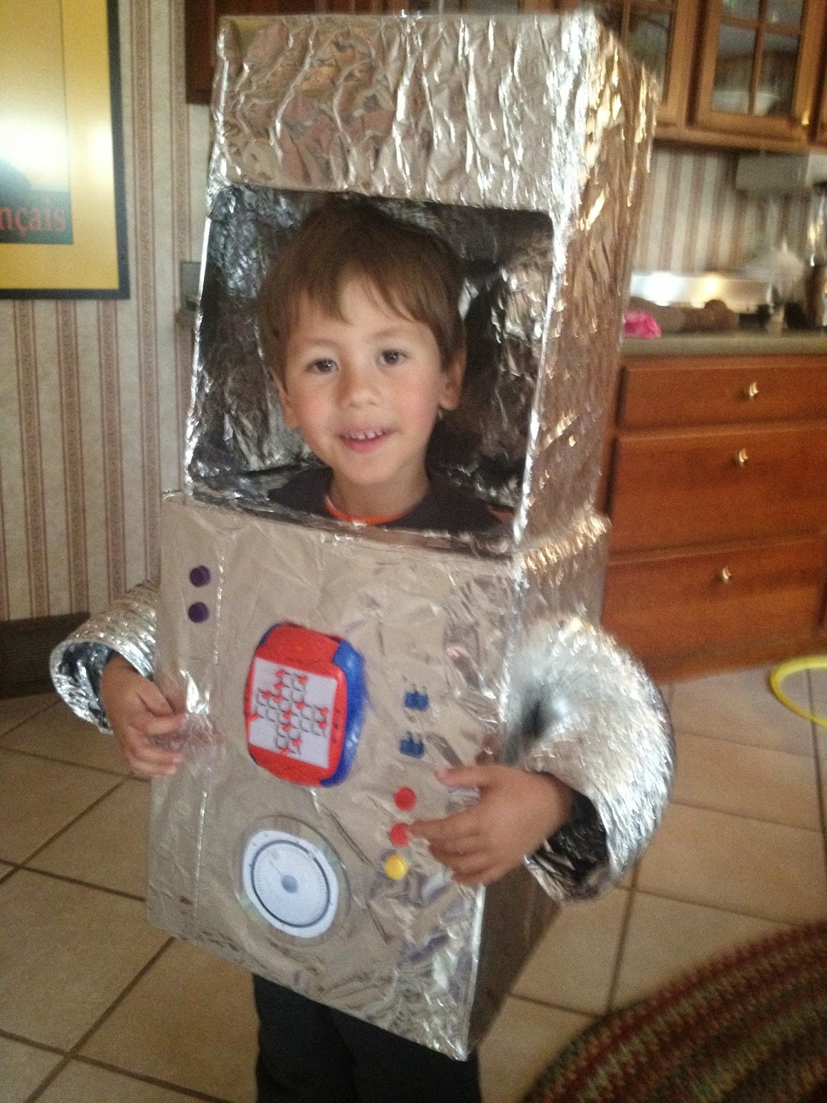 Mrs. Party Planner: Robot Halloween Costumes
