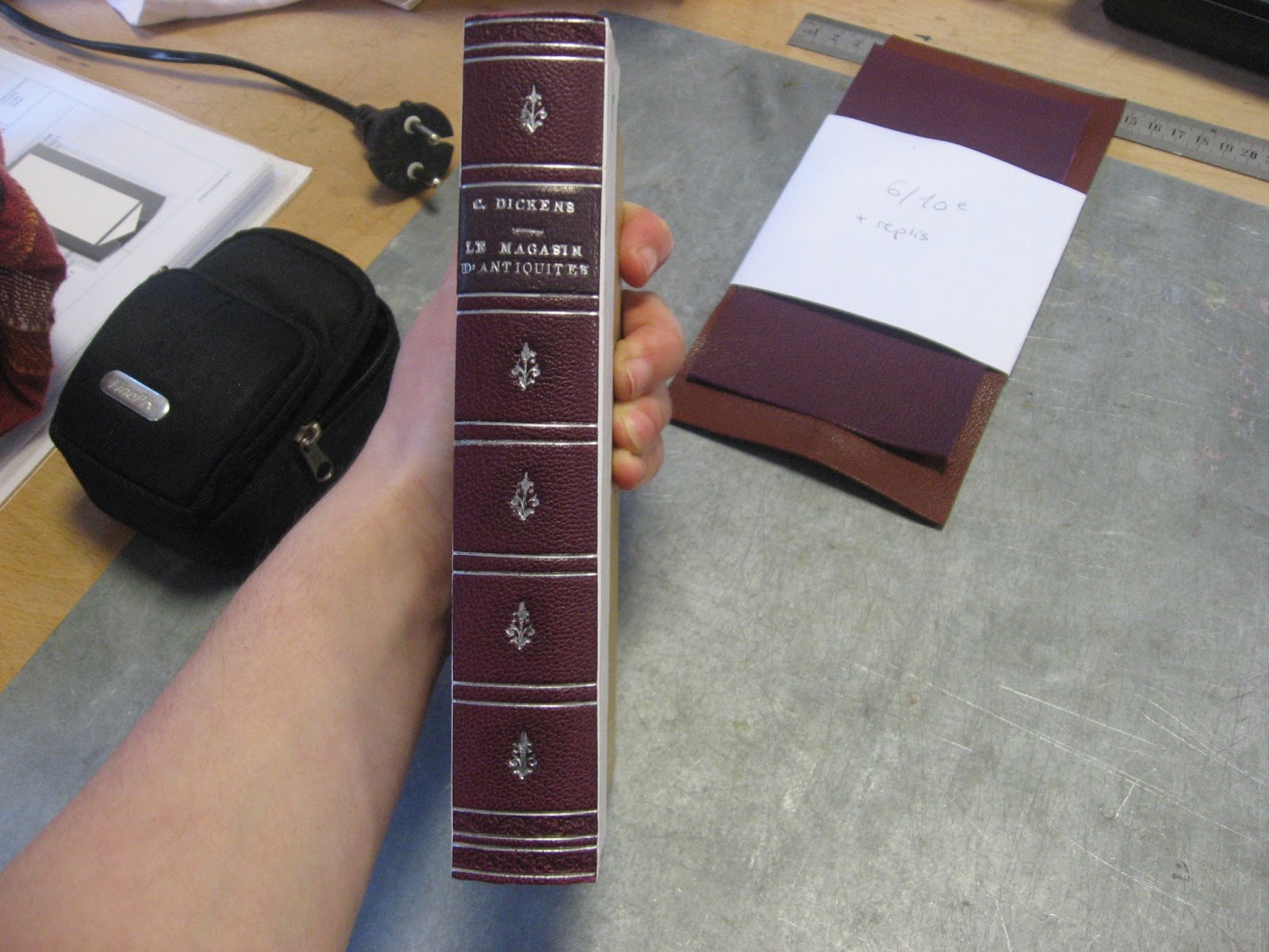 Les Reliures de Suzie: Première dorure