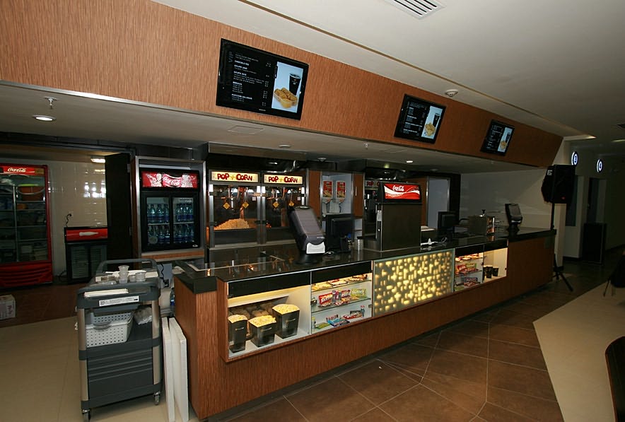 CINE: CONFITERIA
