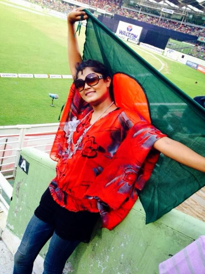 Modern Dhaka: Mousumi Hamid 143 Picture