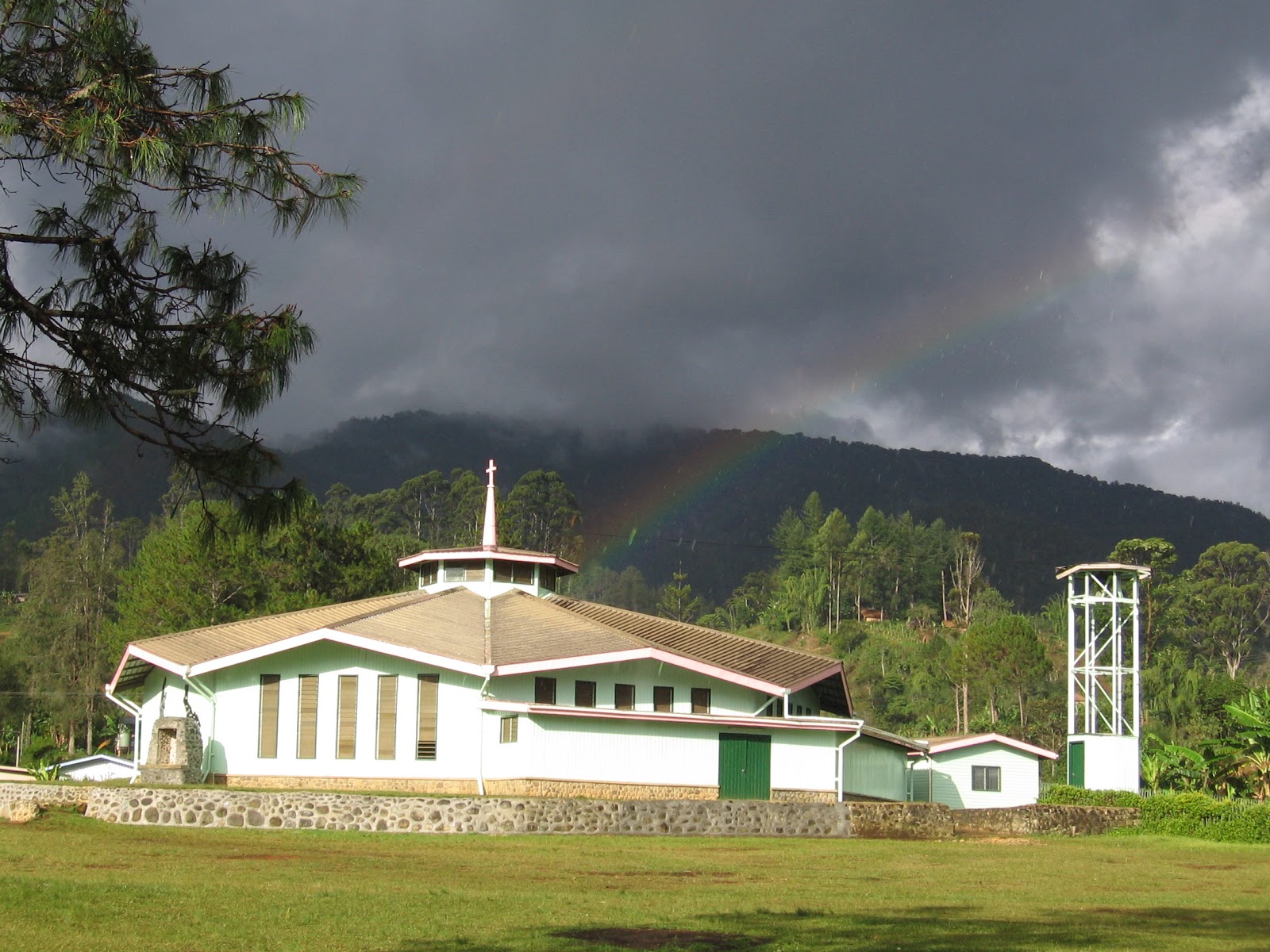 Bishop Don's Blog: Mendi Cathedral Celebrates Silver Jubilee
