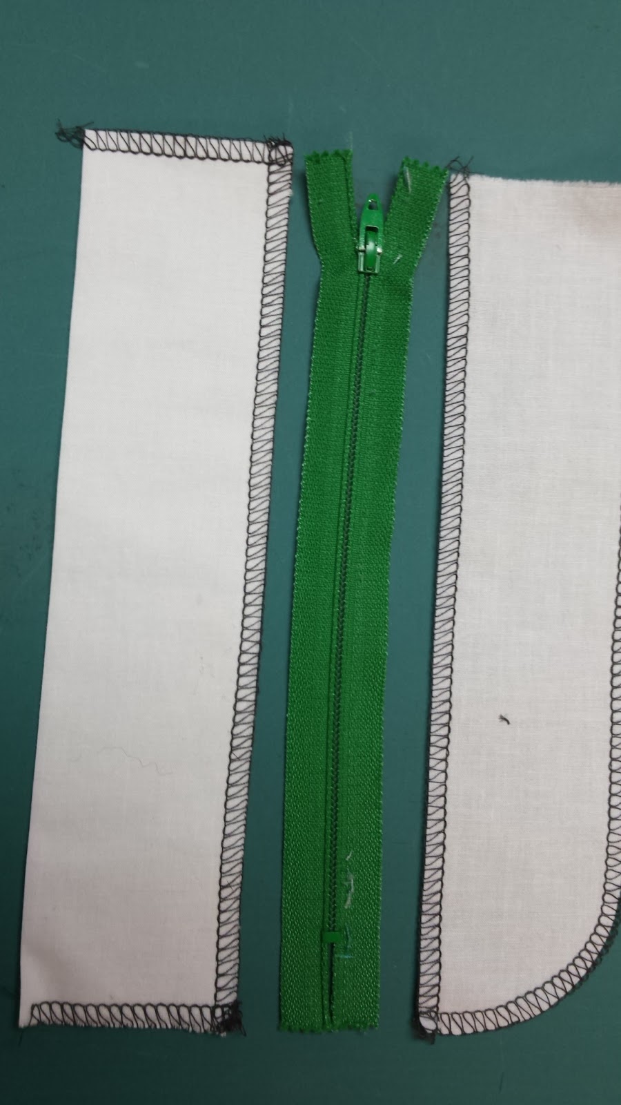 Sebastian Designs: Fly Zipper tutorial