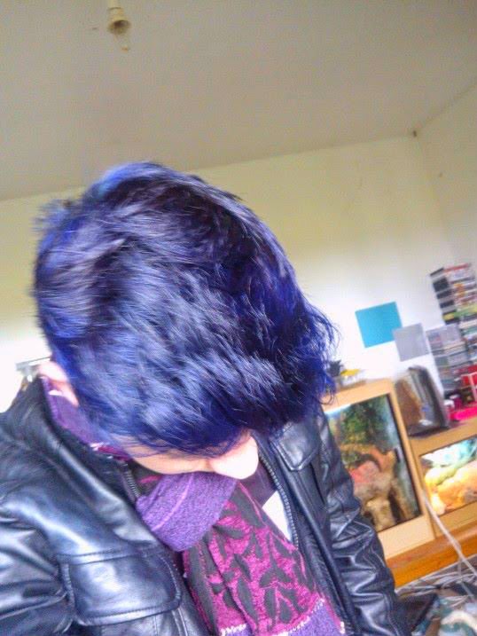 Gothinista: Directions Midnight Blue Review!