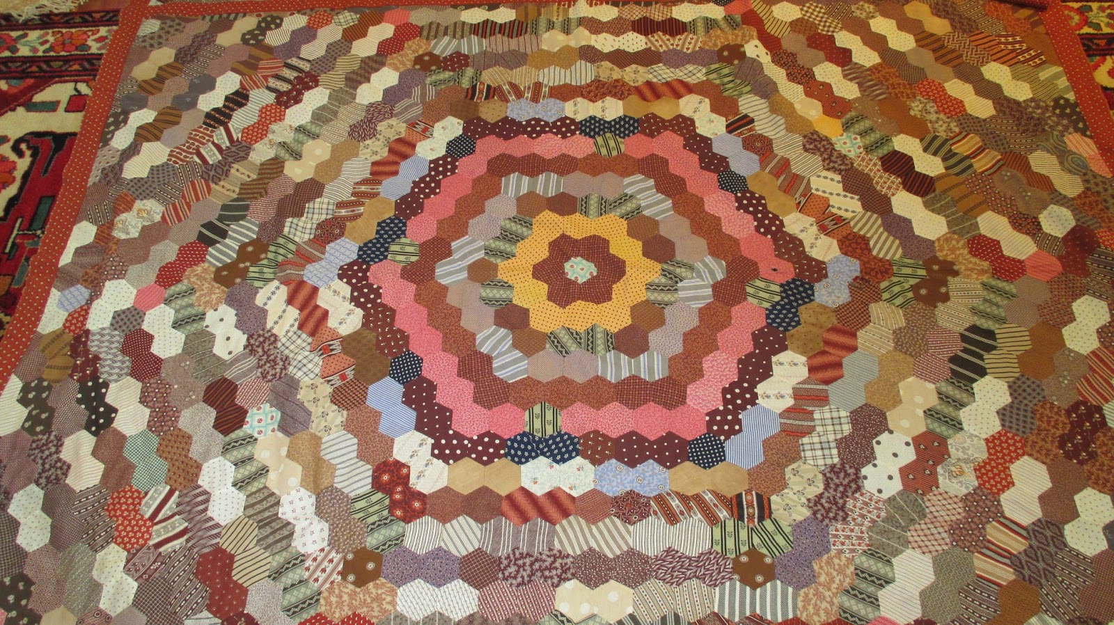 The Literate Quilter: An American Quilt: The Hidden History Behind an ...