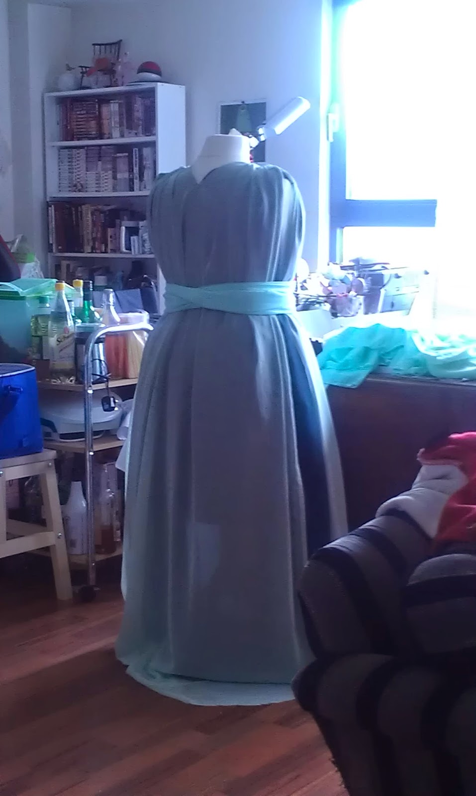 Threadbare Velvet: Incredibly quick Disney Spring Sprite cosplay