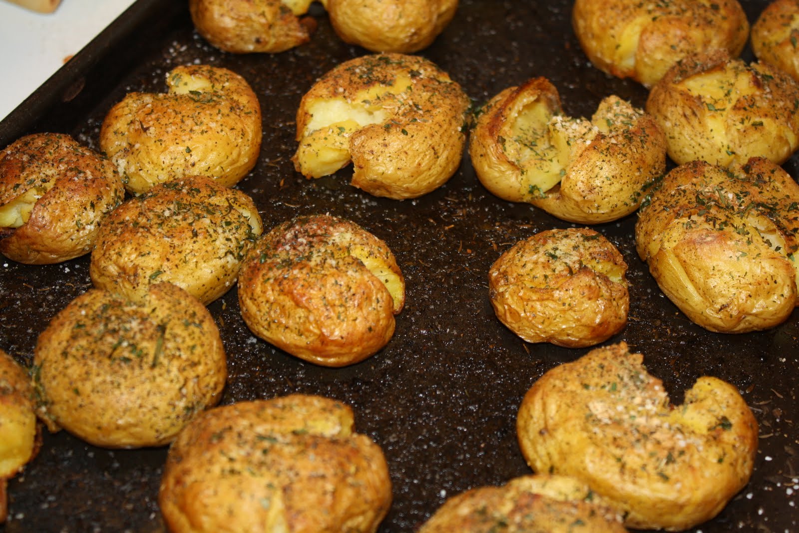 Seasoned with Love: Crispy Smashed Potatoes