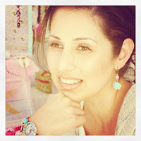 Serendipity Handmade: Meet the Artist Giveaway: "Love Birds" Bracelet by Hephzi Creations