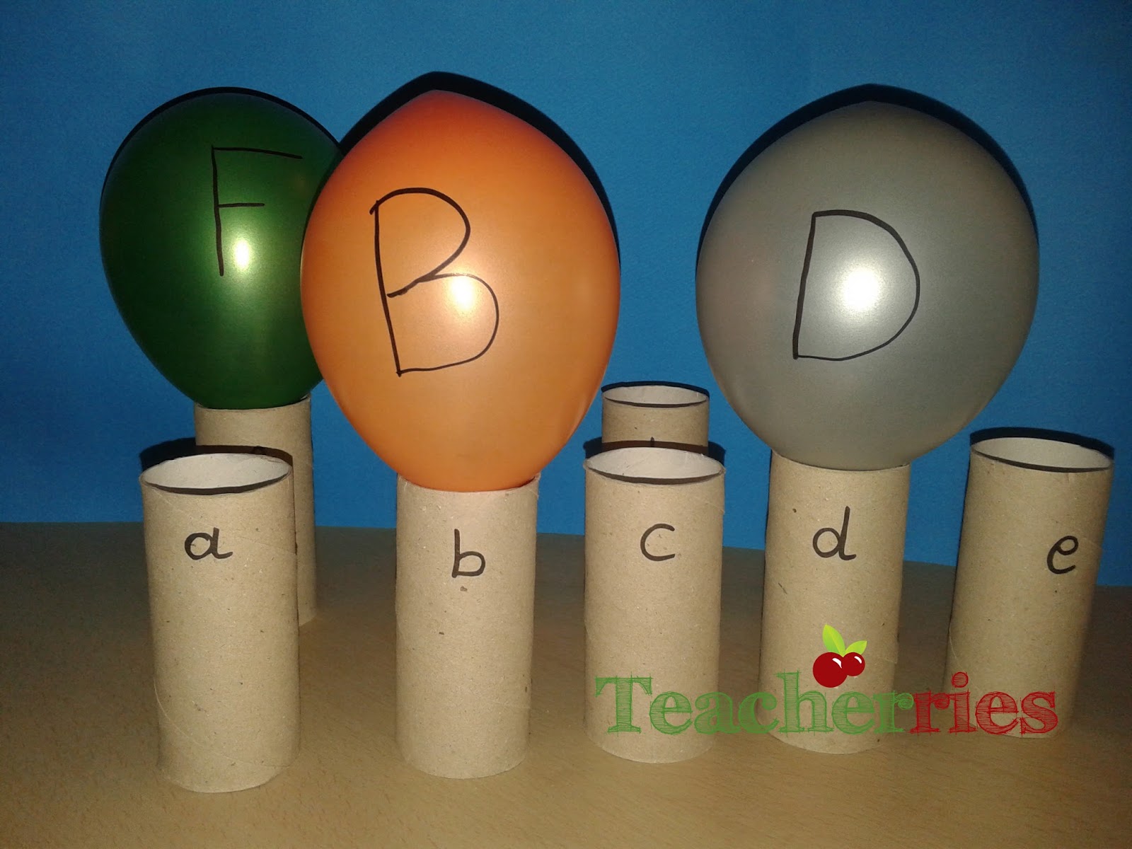 Teacherries: Balloon Alphabet Game..