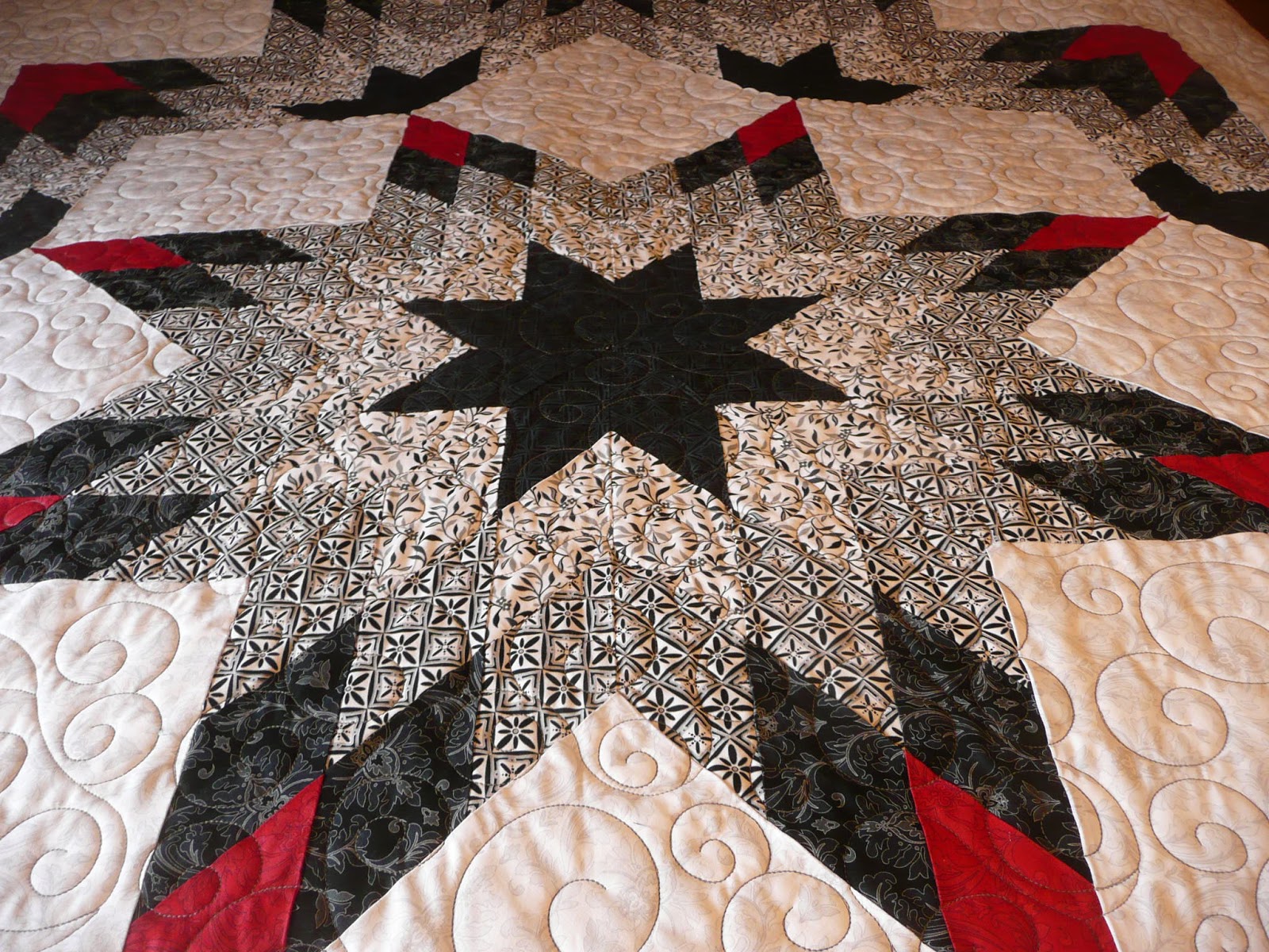 Acorn Ridge Quilting: Renee's Carpenter Star Quilt