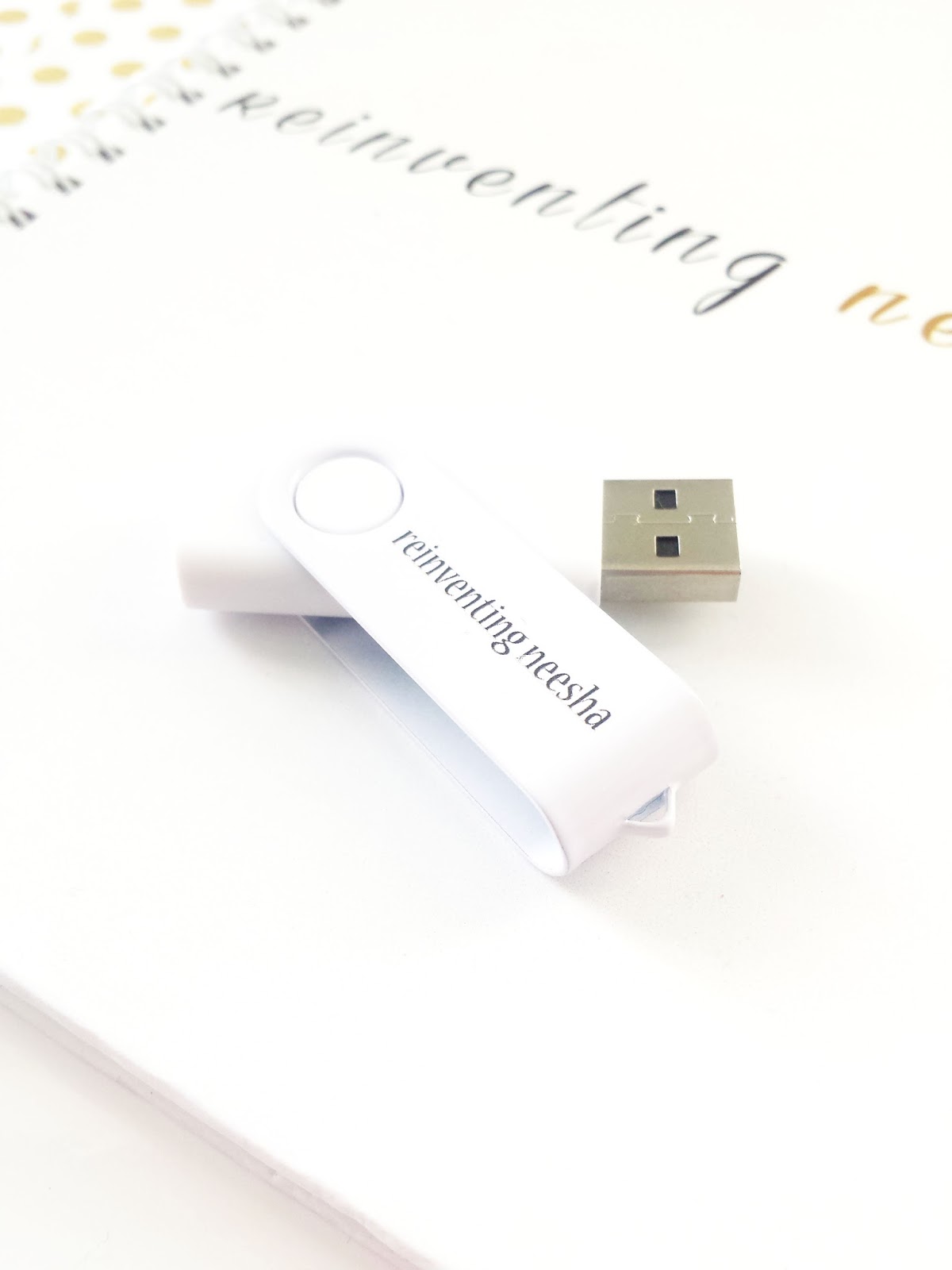 USB Makers Personalised USB Stick - The Fun Money Club