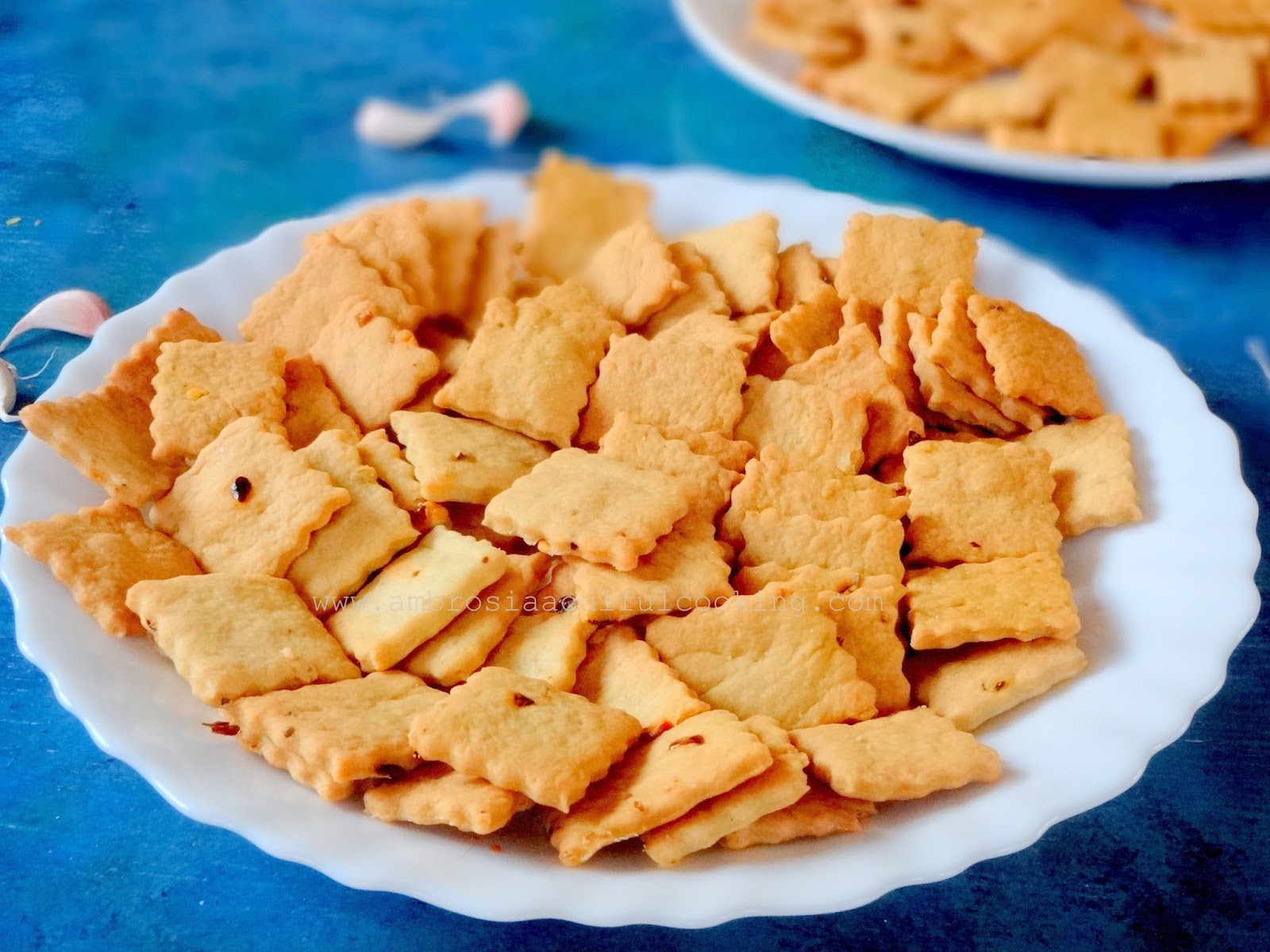 Ambrosia: Garlic Chickpea Crackers (Vegan) | #BreadBakers