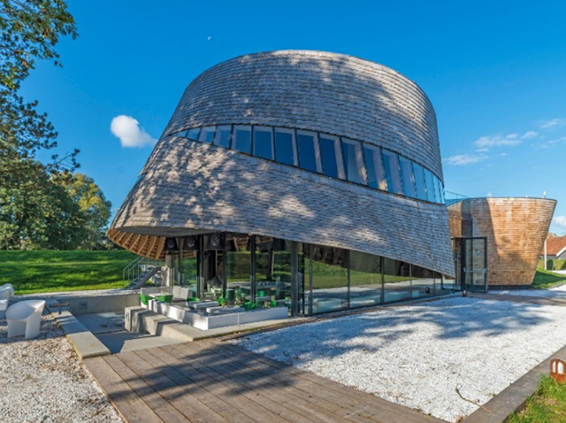 A modern fort that recalls the glorious past