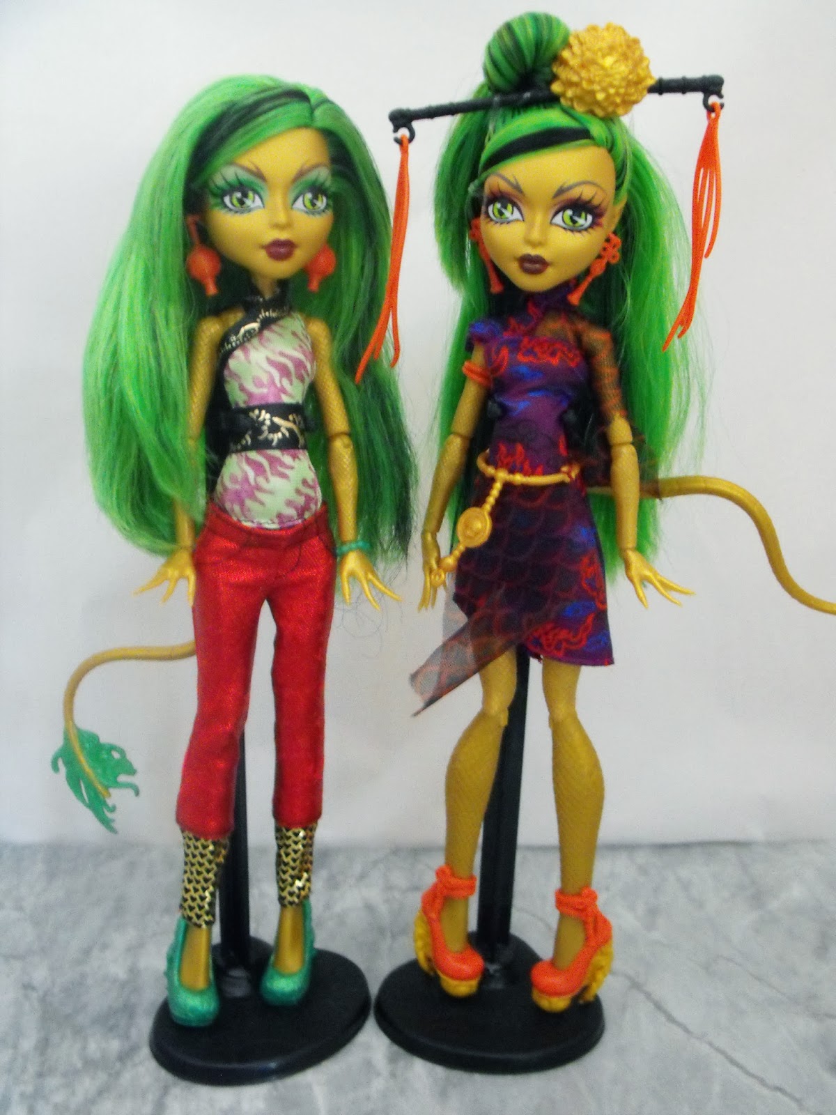 It's Toy Time!: Monster High New Scaremester Jinafire Long Review