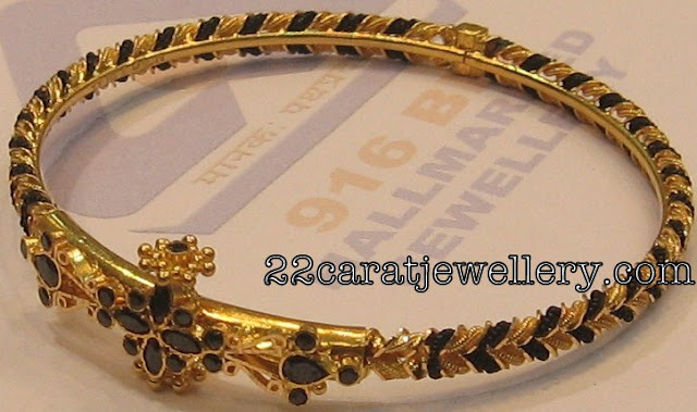 Black Beads Bangles - Jewellery Designs