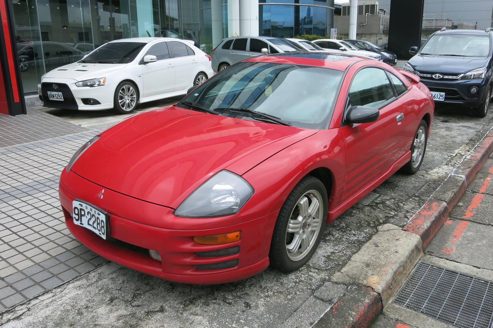 兜風歡樂時光: 2001 MITSUBISHI ECLIPSE 3000 GT