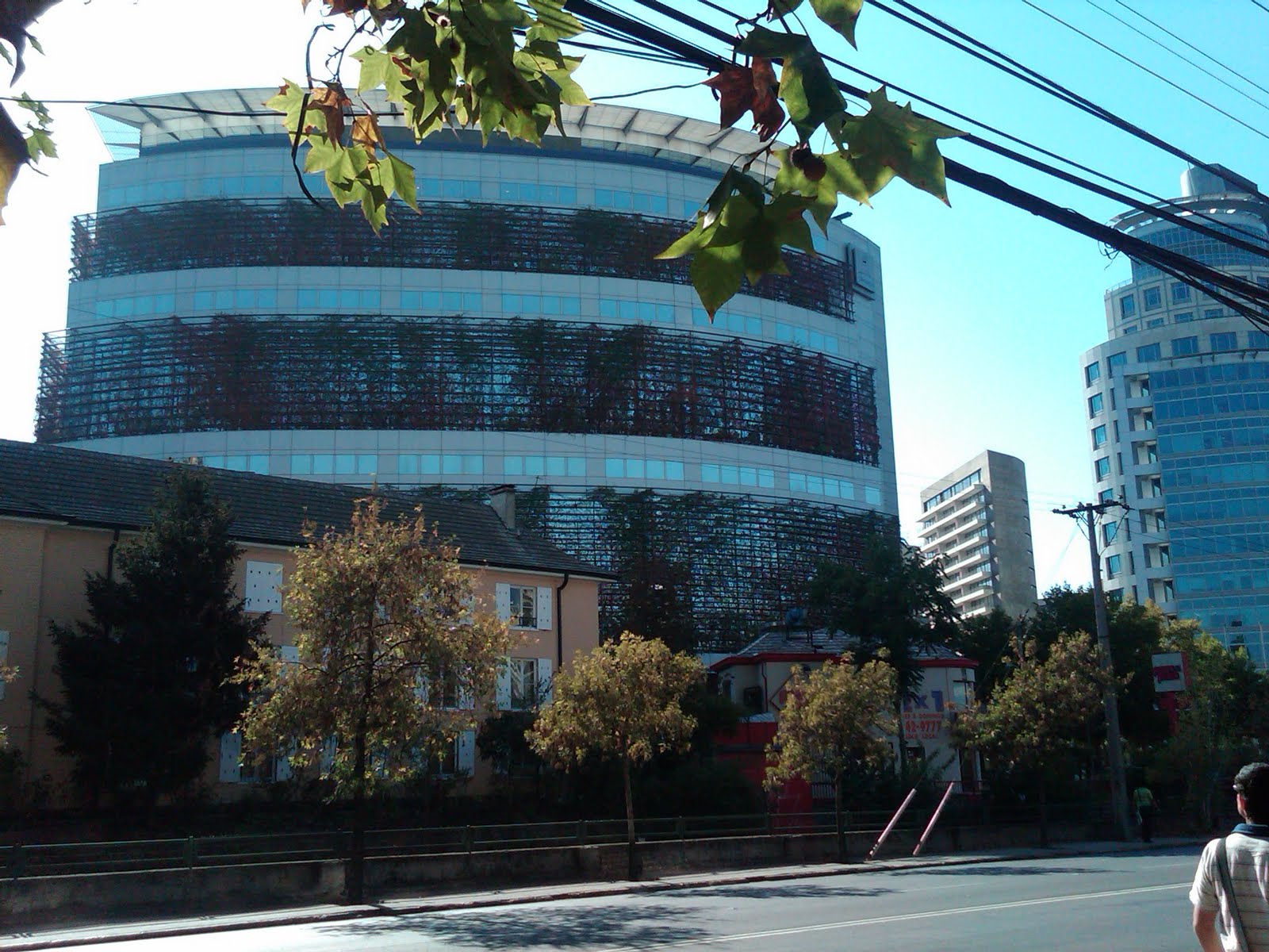 arquitectura y tecnología: Enrique Browne.Edificio Consorcio