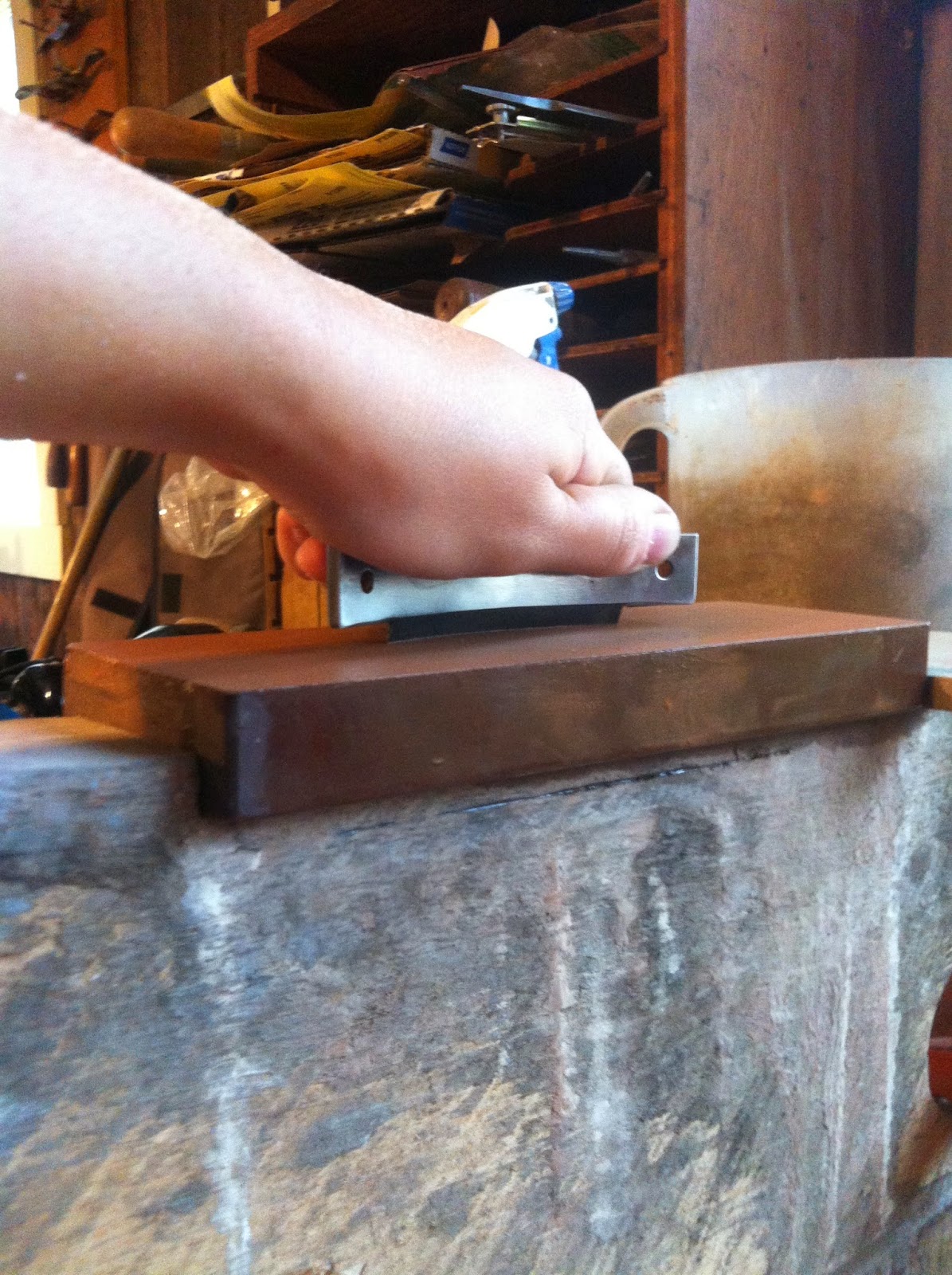 Claire Minihan Woodworks: Travisher Blade Grinding Jig