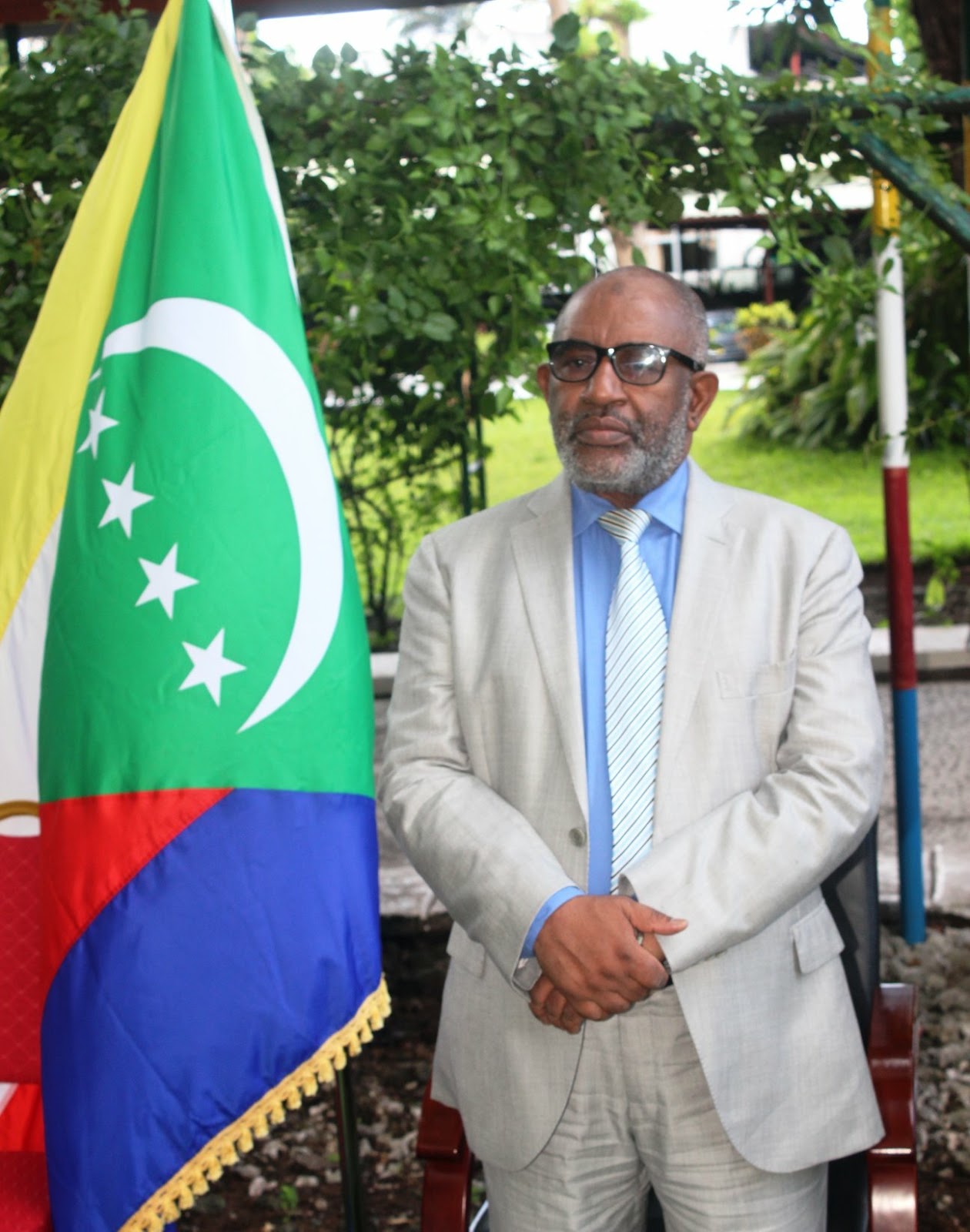 Le président Azali et la loi | HabarizaComores.com | Toute l'actualité ...