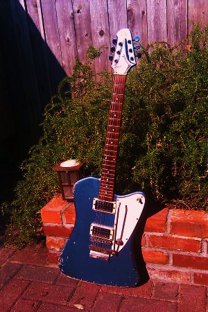 ATLANTIC COAST RECORDING: VIC HAND CRAFTED GUITARS