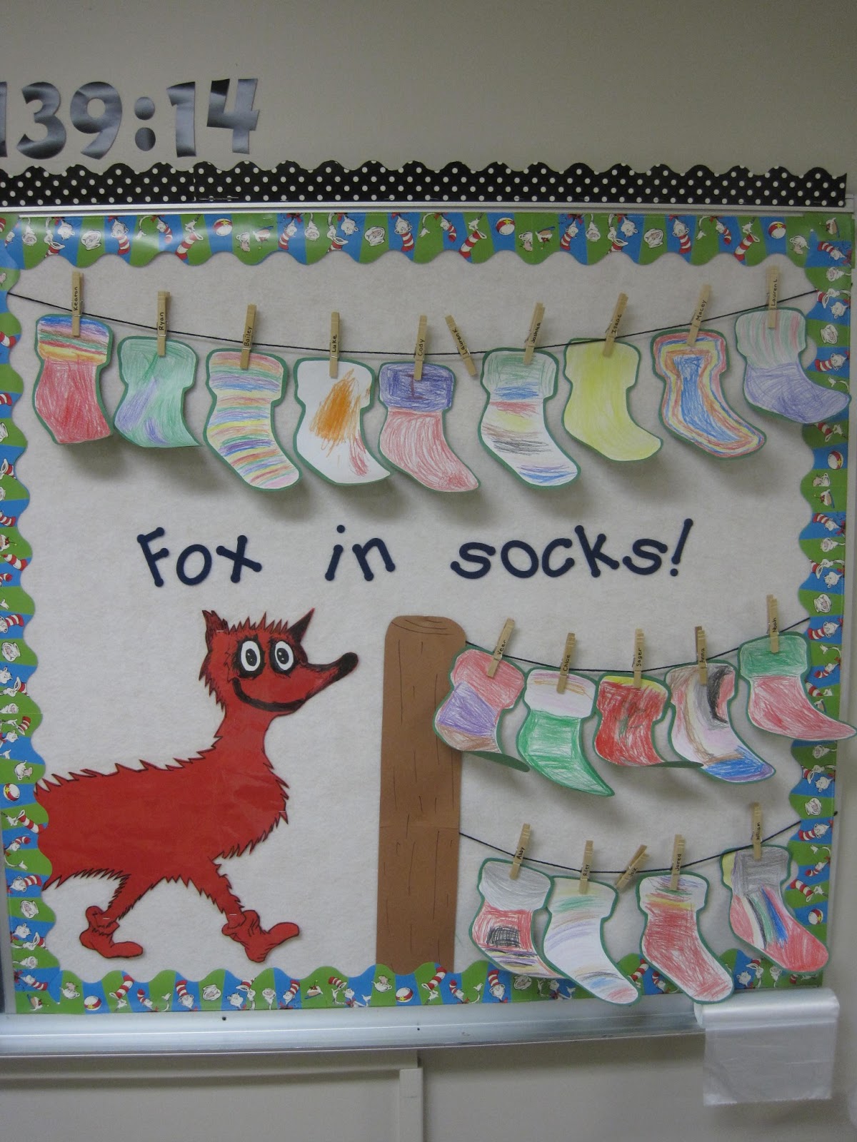RaeLyn's Ramblings: Dr. Seuss's Fox in Socks!