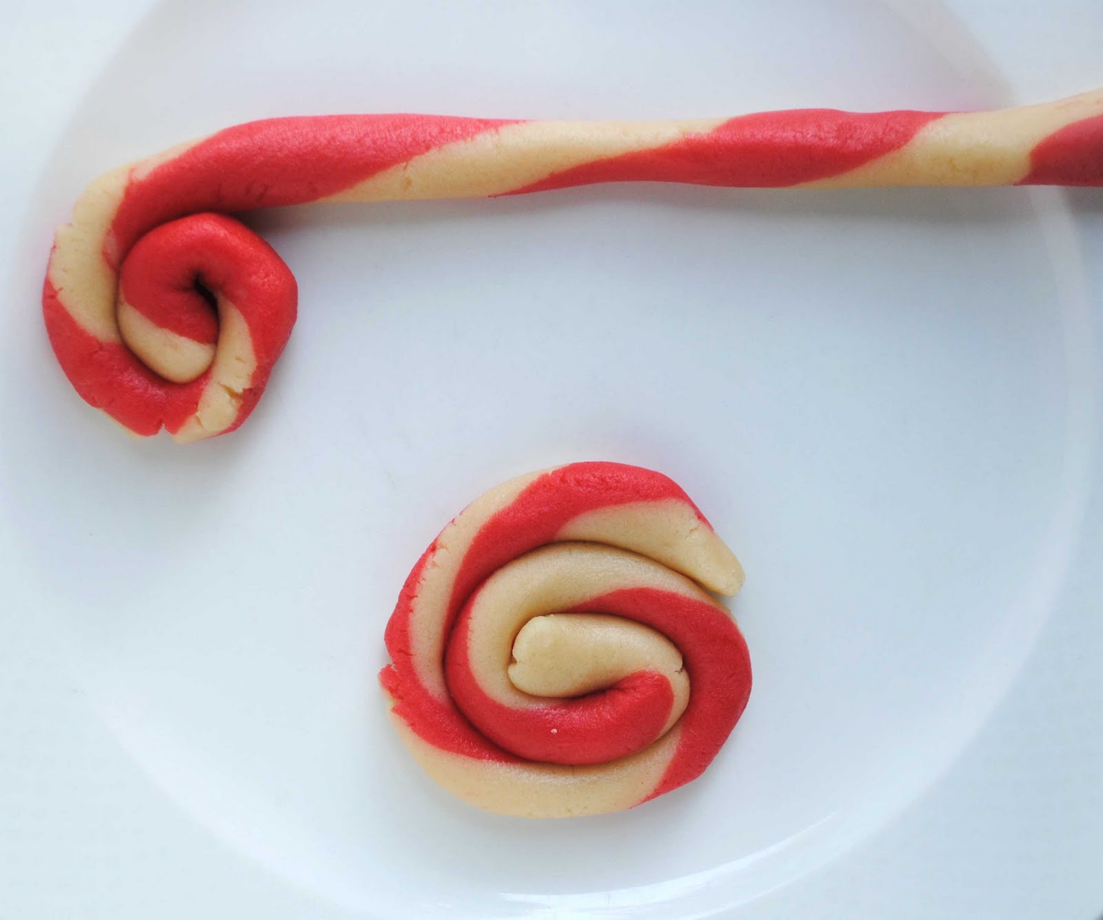 zakka life: Peppermint Candy Shaped Cookies