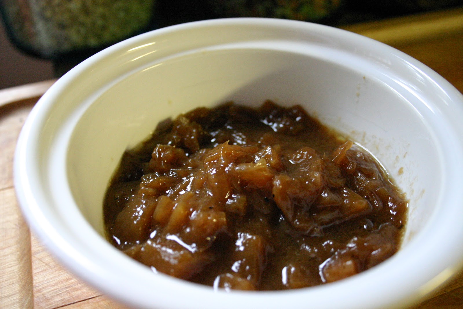 WOOL AND WATER: Caramelized Onion & Apple Compote...